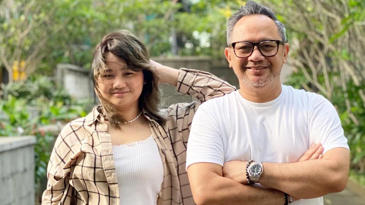 Jarang Foto Bareng, Simak Kekompakan Indra Brasco dan Putri Sulung ...
