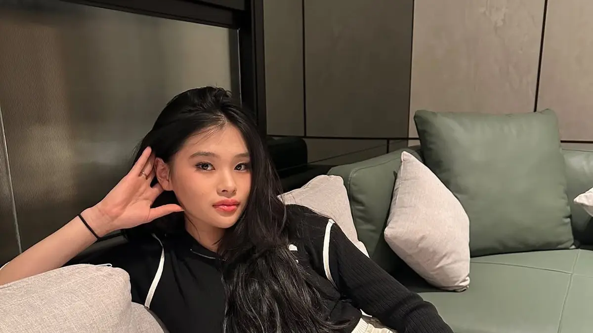 Berita Potret Cantik Benneisha Edelyn Laos Anak Sherly Tjoanda Hari Ini ...