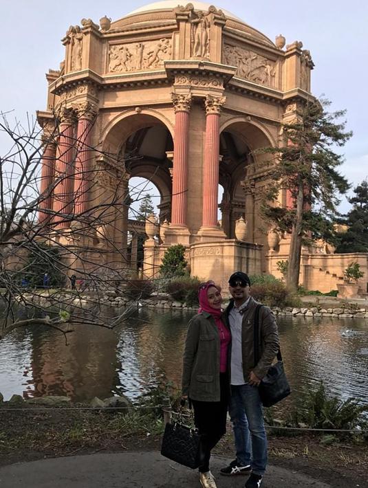 Potret Kebersamaan David Chalik dan Istri, Harmonis Selama 21 Tahun ...
