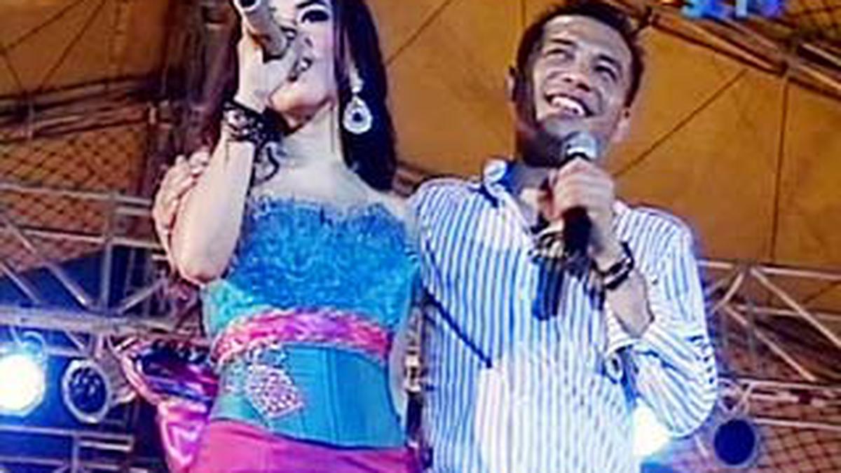 Anang-Syahrini Kian Lengket - ShowBiz Liputan6.com