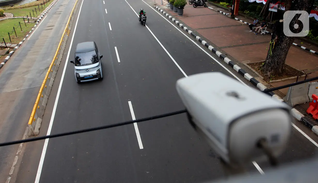 70 Titik Kamera ETLE di Jakarta Dipasang Tahun Ini - Foto Liputan6.com