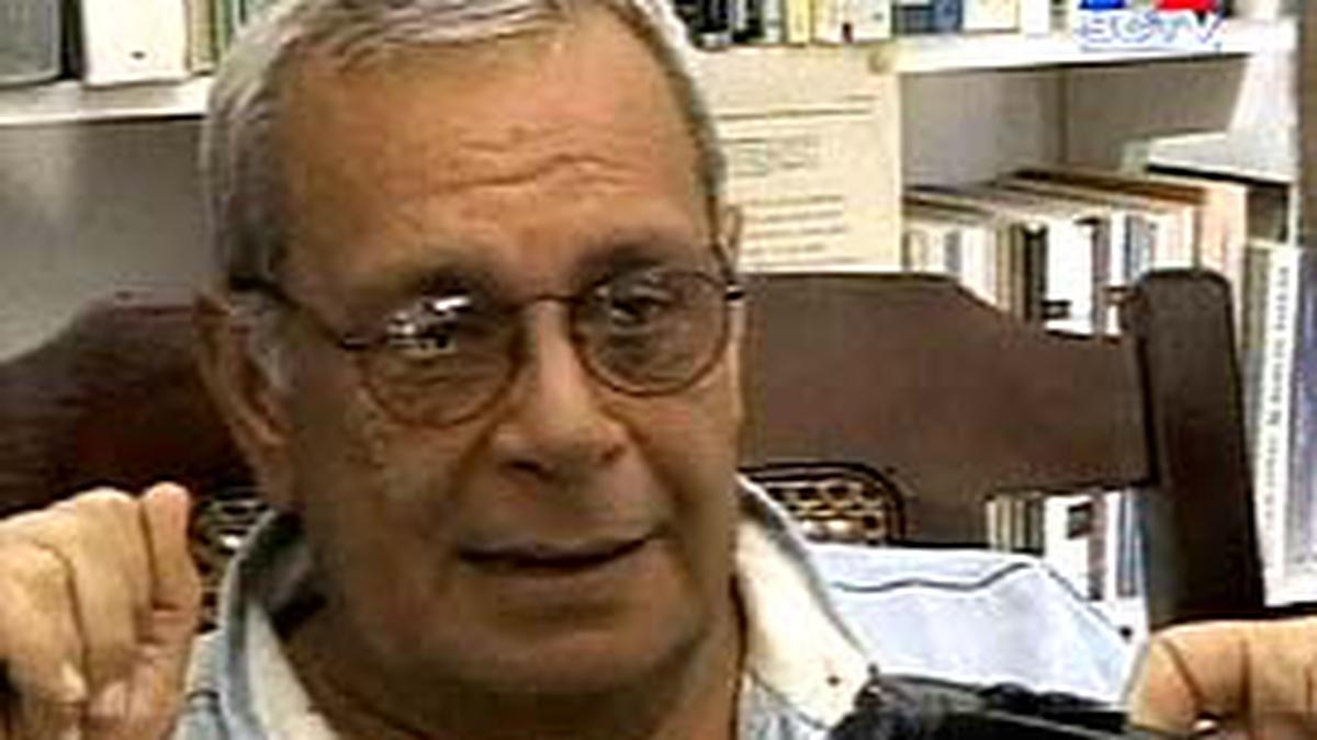 Raul Rivero Dibebaskan Kuba - Global Liputan6.com