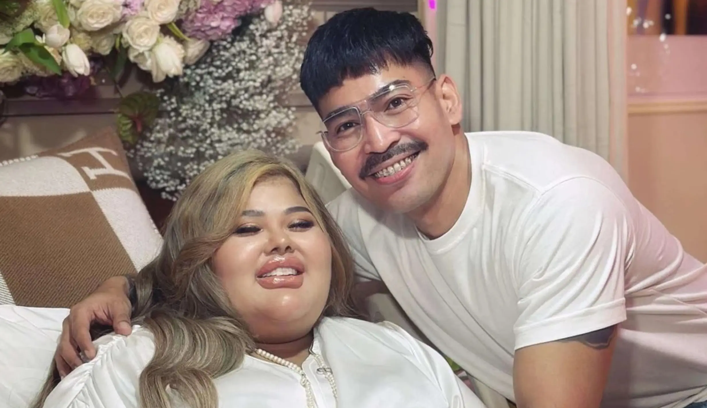 Potret Shindy Samuel Didukung Para Seleb Usai Operasi Potong Lambung - Foto Liputan6.com