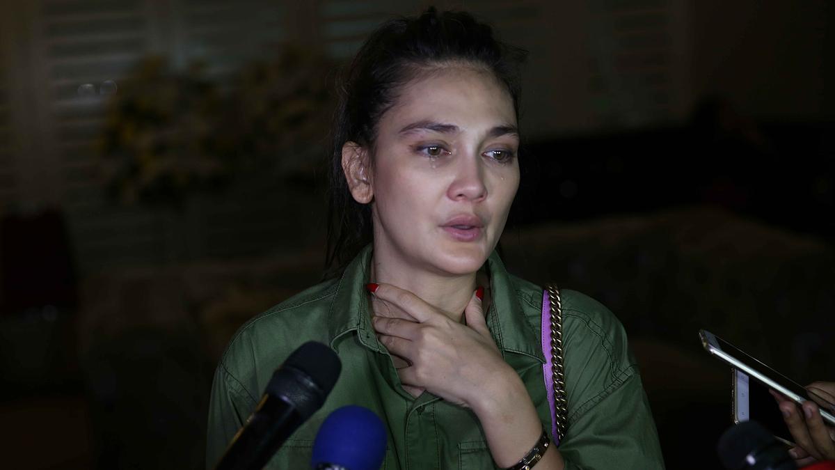 Cerita Luna Maya sebagai Koordinator Acara Tahlilan Julia Perez