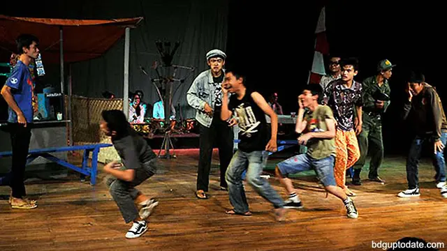 Seni Longser Mulai Dihidupkan Kembali - News Liputan6.com