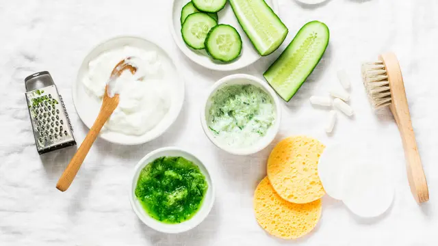 12 Rahasia Kulit Cerah dan Glowing Seperti Artis Korea, Ternyata Mudah - Beauty Fimela.com