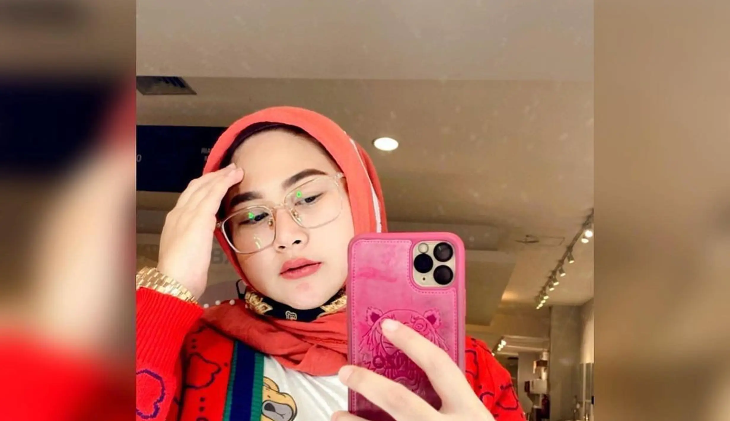 Potret Close Up Shelvie Hana Wijaya, Istri Daus Mini yang Gugat Cerai Sang Suami - Foto Liputan6.com
