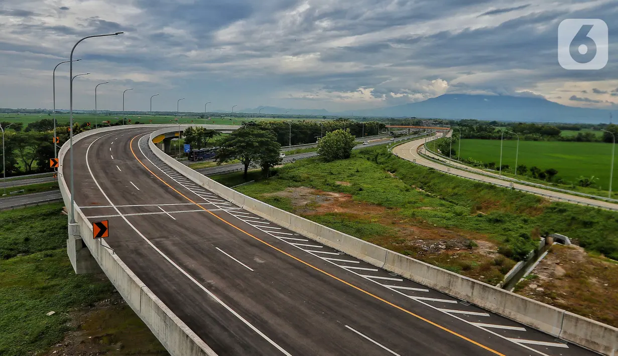 Progres Pembangunan Tol Cisumdawu - Foto Liputan6.com