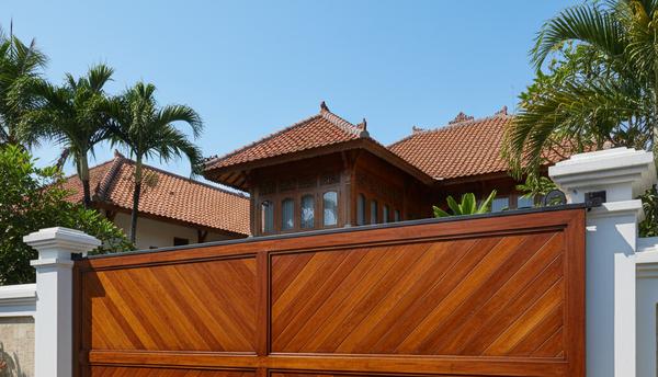 6 Potret Terbaru Aiu Ratna Vokalis Garasi yang Awet Muda, Punya Anak ...