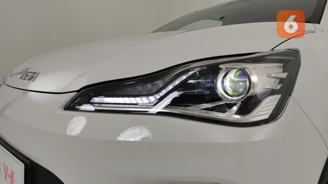 Melihat Lebih Dekat Mobil Listrik Neta V-II yang Baru Debut di PEVS ...