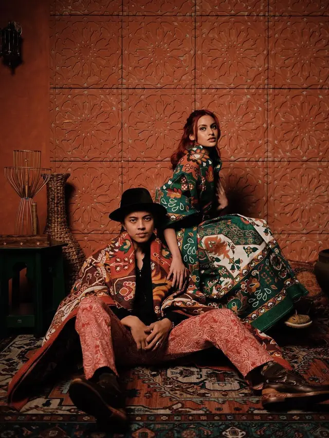 8 Gaya Pemotretan Terbaru Bisma SMASH dan Andira Hadley, Romantis Bak ...