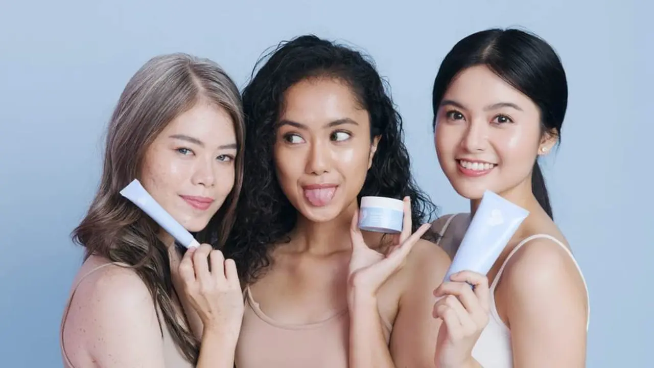 Masalah Jerawat Memicu Valencia Tergerak Membuat Harlette Beauty ...