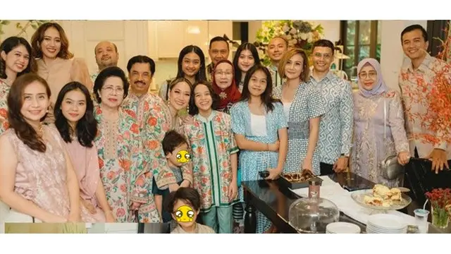 6 Potret Suasana Lebaran di Rumah BCL, Hadirnya Tiko Aryawardhana Jadi Sorotan - Hot Liputan6.com