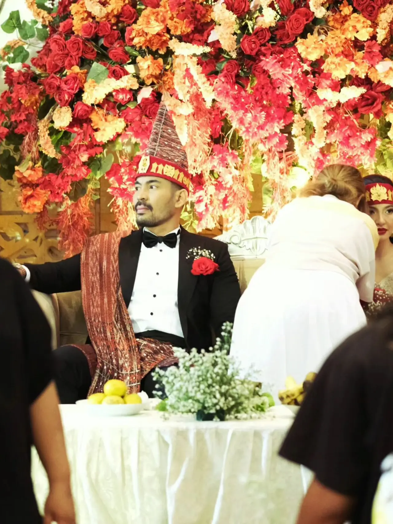 6 Potret Pernikahan Robby Purba dan Raline Shah di Film Catatan Harian ...