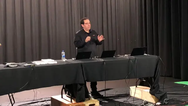 Kisah Unik Perjalanan Kevin Mitnick, Raja Hacker Paling Dicari yang ...