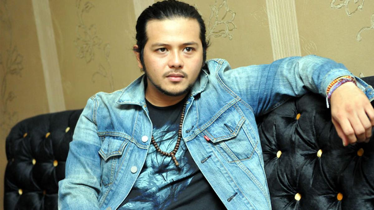 Ramon Y. Tungka Serius Jalani Bisnis Travel Adventure - ShowBiz ...