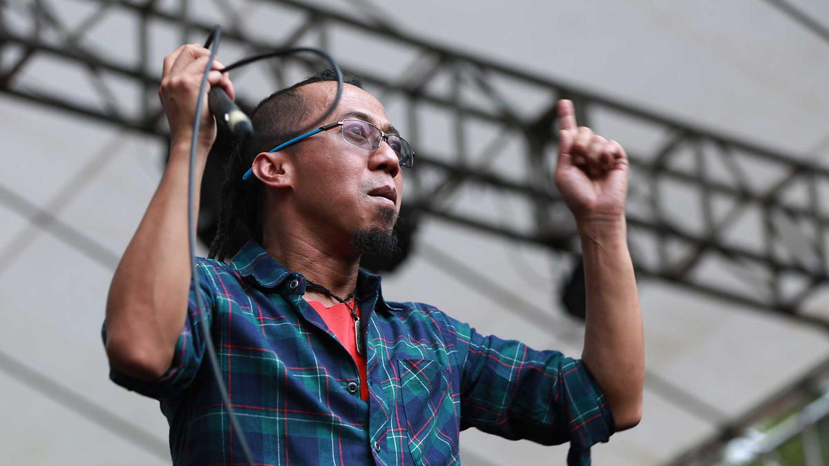 Kecelakaan Mobil, Yuki PAS Band Alami Patah Kaki