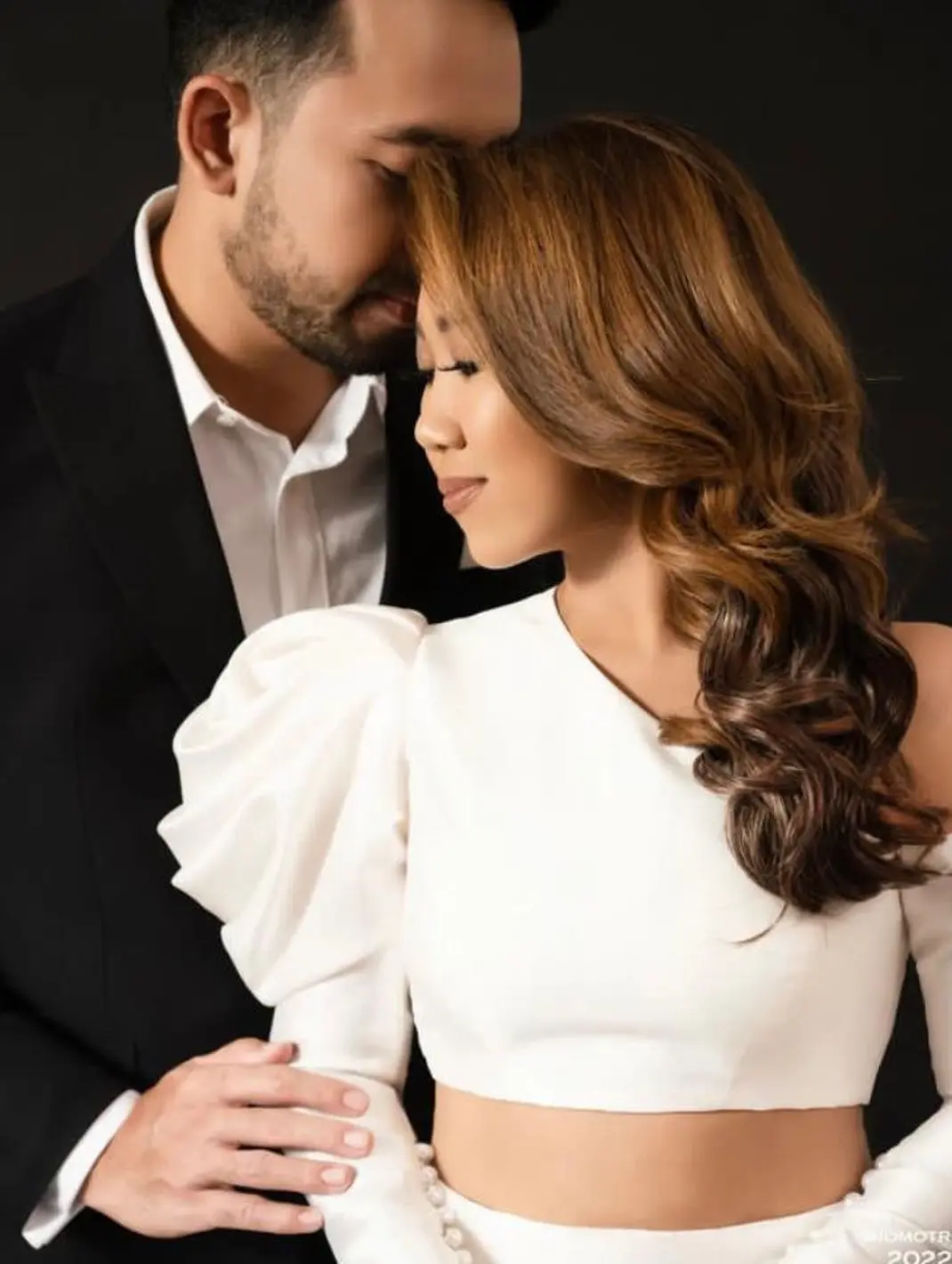 6 Foto Prewedding Kiky Saputri dan Muhammad Khairi, Tampil Elegan dan Bikin Pangling - Photo ...