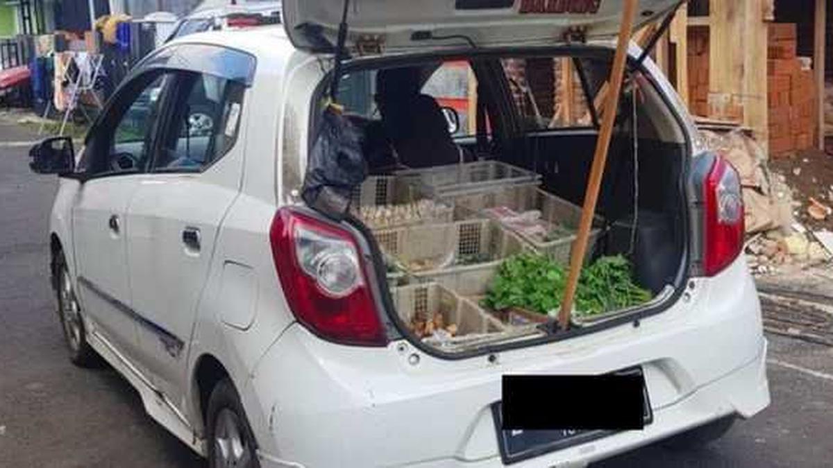 Kumpulan Potret Mobil Penumpang yang Dipakai untuk Jualan