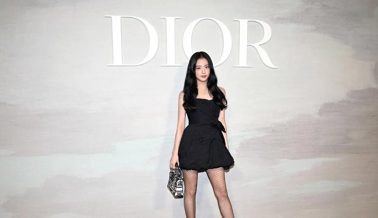 Cha Eun Woo - Jisoo Blackpink Hadiri Event Dior di Paris Fashion Week, Visualnya Menyilaukan ...