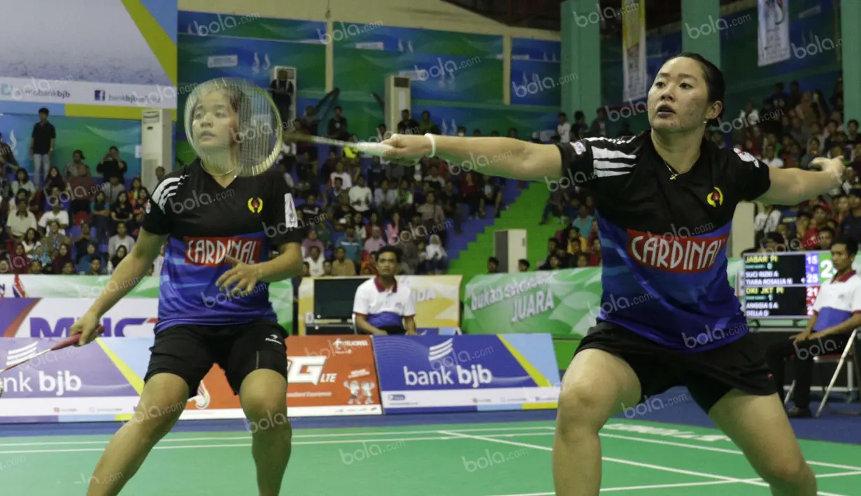 Jawa Barat Kawinkan Emas Beregu Bulutangkis PON XIX 2016 - Foto Bola.com