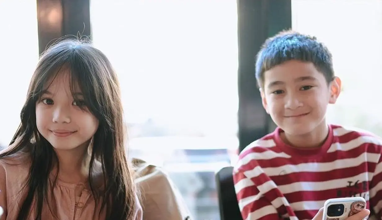 Potret Kedekatan Gempi dan Rafathar Saat Liburan di Berlin, Bikin Gemas ...