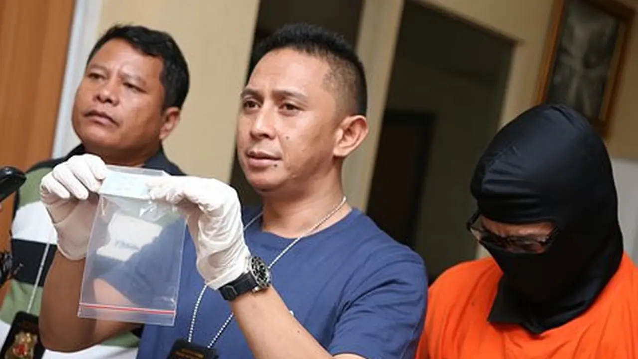 4 Potret Penangkapan Fariz RM dari 2007-2025, Empat Kali Terjerat Kasus Narkoba - Hot Liputan6.com