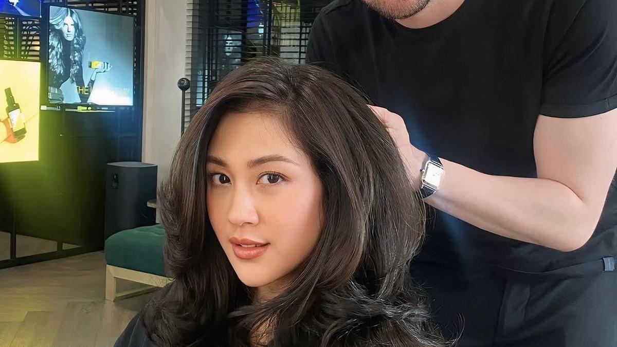 Gaya Sherina Munaf Sambut Lembaran Baru dengan Layer Cut yang Elegan