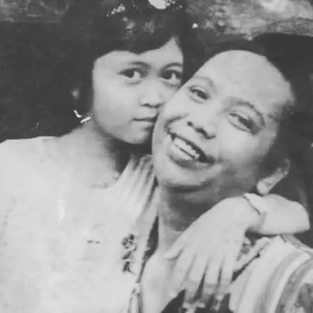 7 Potret Lawas Mandra, Foto Pernikahannya Sederhana - Hot Liputan6.com