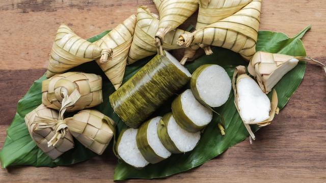 Mengenal Lepet, Sajian Khas Hari Raya yang Mirip dengan Ketupat - Food ...