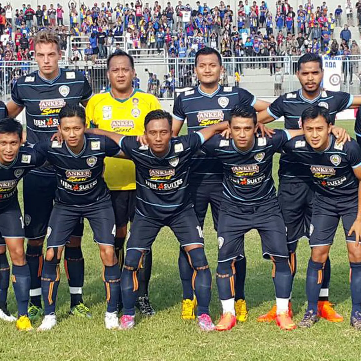 Anti Arema Cronus