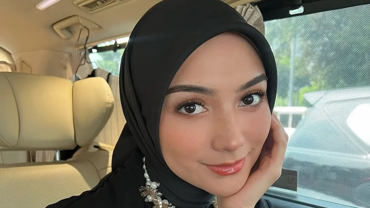 Berita Model Hijab Trendi untuk Lebaran Idul Fitri 2025 Hari Ini ...