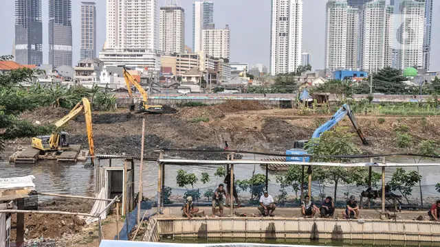 Cegah Banjir, Pemprov DKI Jakarta Gelar Kerja Bakti Massal - News Liputan6.com