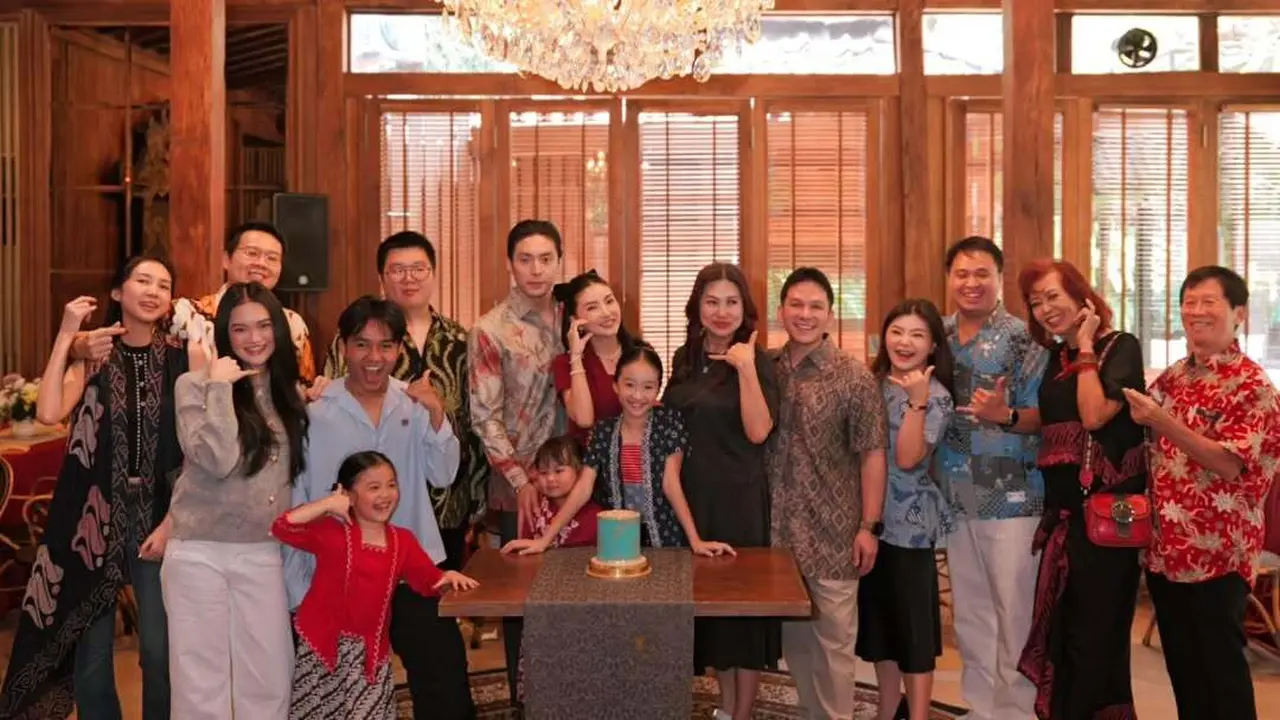 5 Potret Pesta Ultah ke-36 Sarwendah, Kehadiran Giorgio Antonio Curi ...