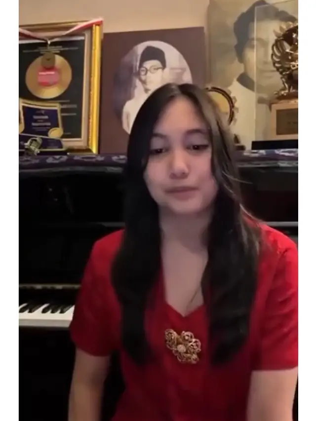 6 Potret Antea Turk, Kenalkan Lagu Pertama Ciptaan WR Supratman Tahun 1924 - Hot Liputan6.com