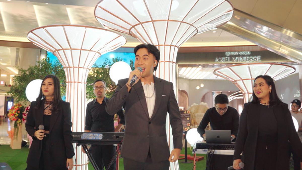 Perhiasaan Emas Favorit Vidi Aldiano dari Axel Vinesse - Fashion Fimela.com