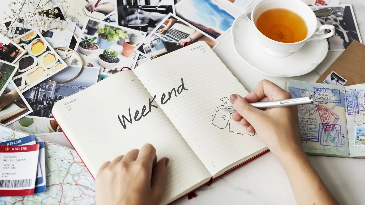 120 Happy Weekend Quotes dan Artinya, Buat Akhir Pekanmu Jadi Lebih ...