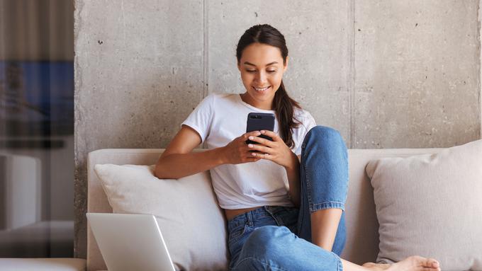 5 Tanda Si Dia Tidak Tertarik Padamu saat PDKT - Relationship Fimela.com