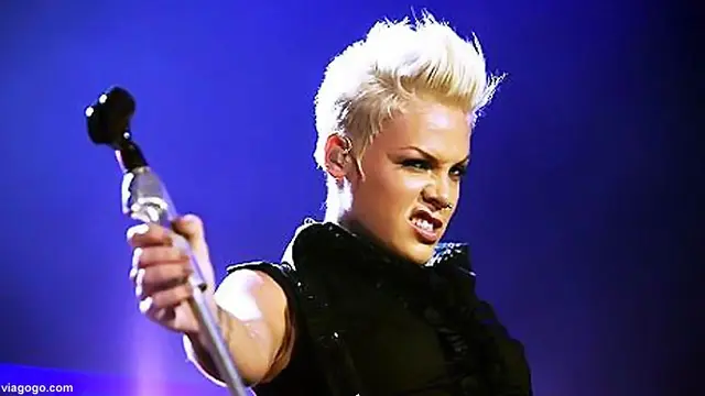 Keren! Setelah Melahirkan, PINK Lebih Langsing - ShowBiz Liputan6.com