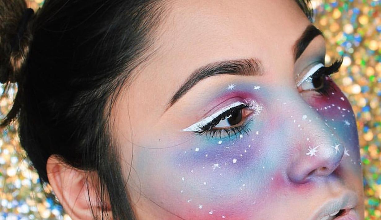 Tren Unik Galaxy Makeup, Ada Rasi Bintang Cantik di Wajahmu - Photo ...