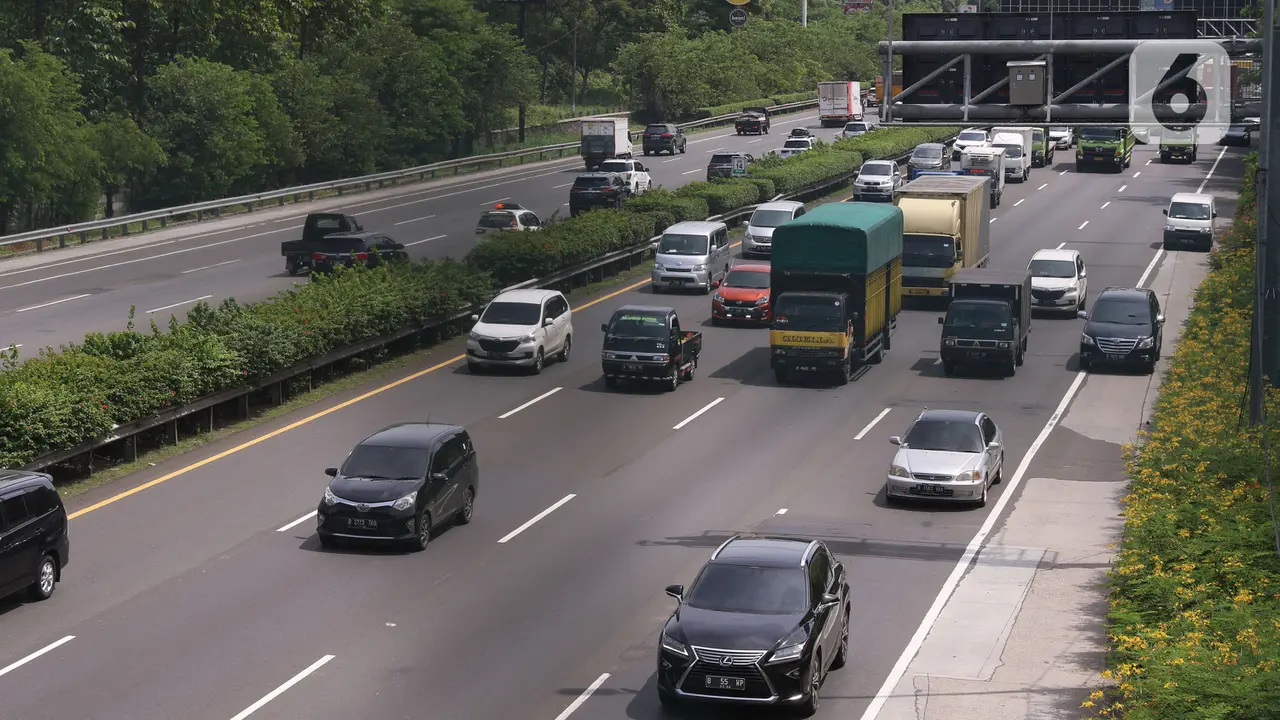 Puncak Arus Mudik Libur Nataru Diprediksi Terjadi 2 Kali, Polri Siapkan Rekayasa Lalu Lintas ...