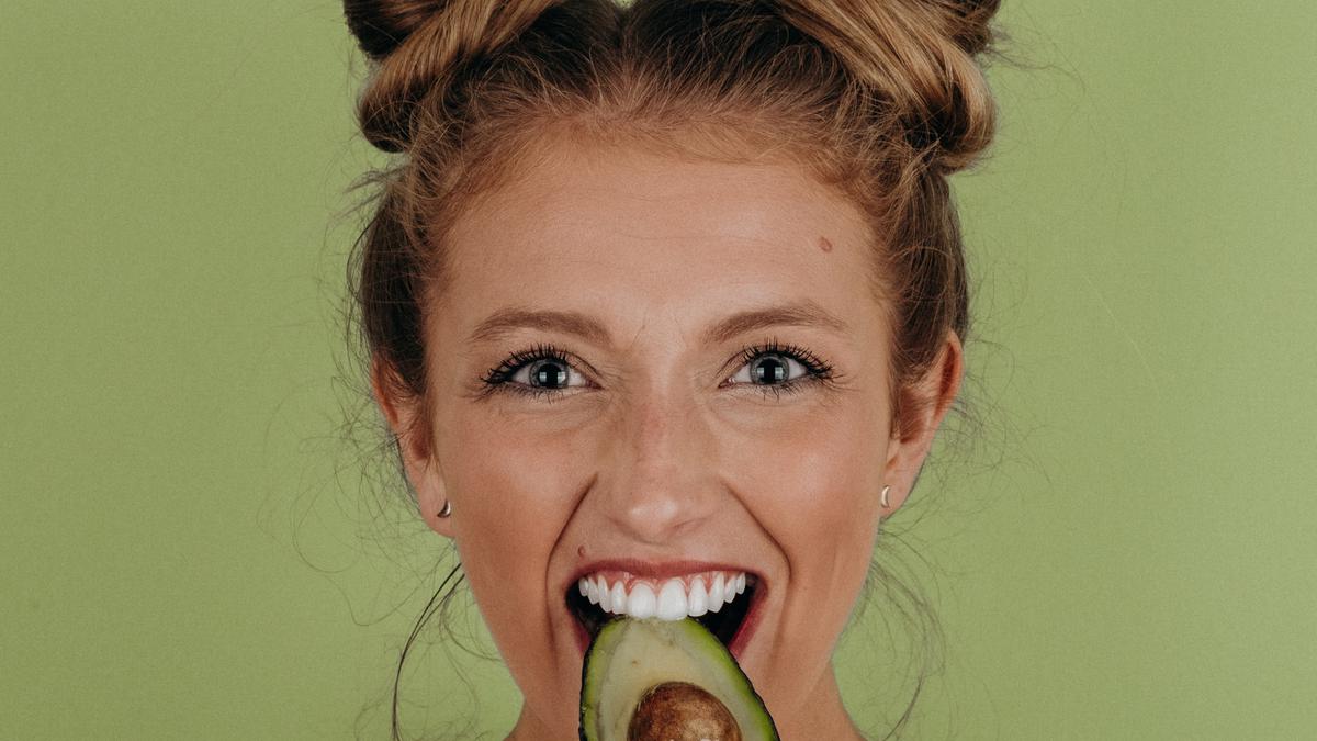 Konsumsi 7 Makanan yang Kaya Nutrisi untuk Kulit Glowing, Bisa Jadi ...