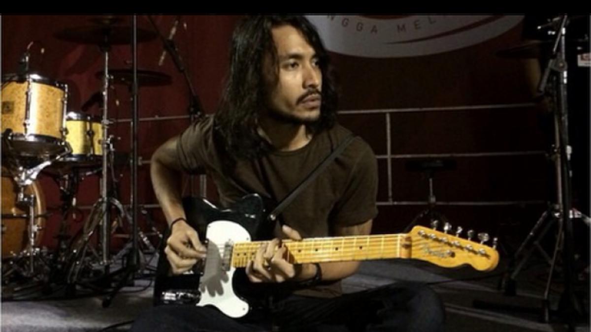 Agustus, Ello Rilis Album Baru