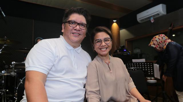 Rambut Pendek Jadi Rahasia Awet Muda Ruth Sahanaya - ShowBiz Liputan6.com