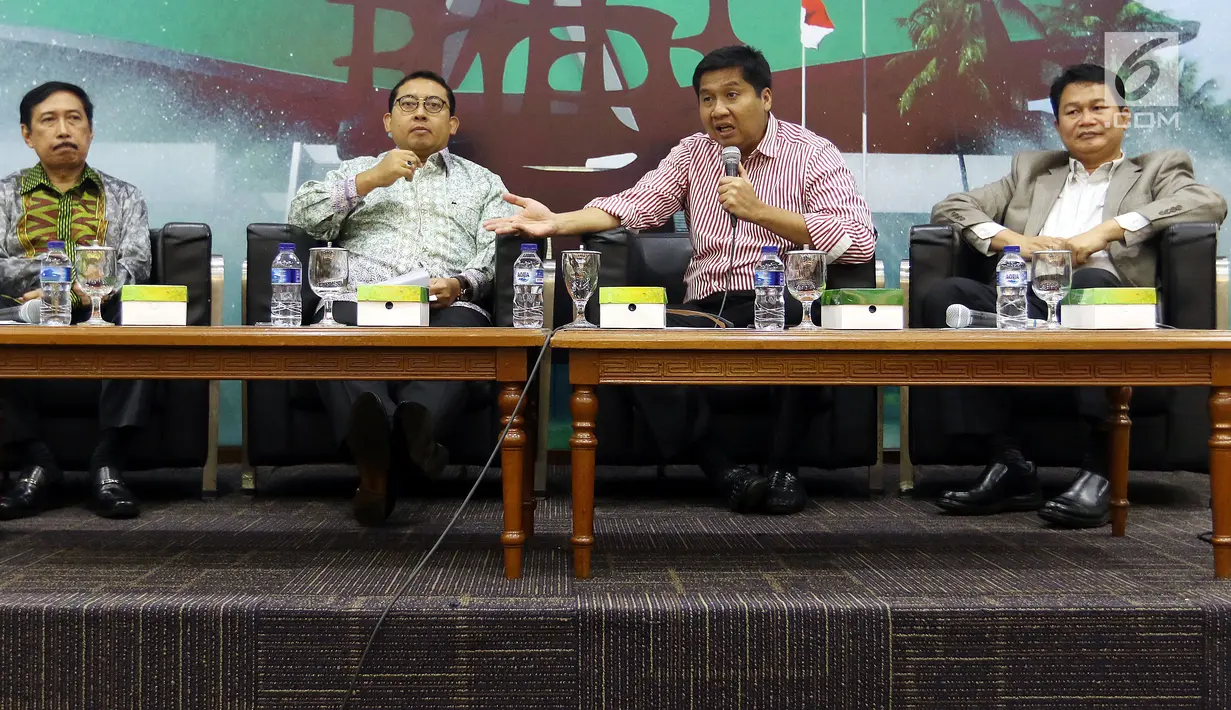FOTO: Fadli Zon dan Maruar Sirait Diskusi Survei Pemilu 2019 - Foto ...