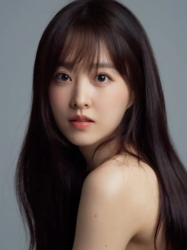 6 Gaya Rambut Berponi ala Park Bo Young, Tampil Awet Muda di Usia 35 Tahun - Hot Liputan6.com