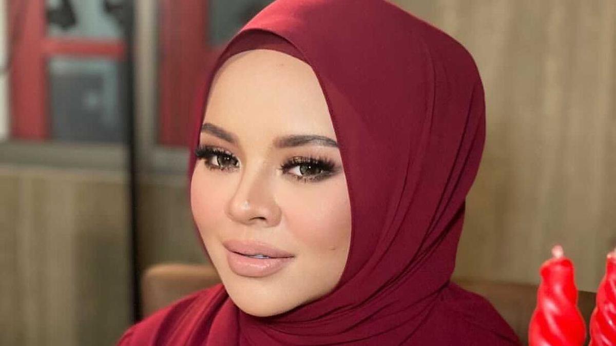 6 Fakta Penyanyi Malaysia Siti Sarah Meninggal Dunia, Terinfeksi Covid ...