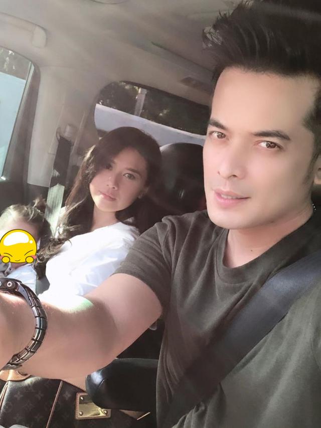 6 Potret Harmonis Choky Andriano dan Istri, Kini Diterpa Isu Perselingkuhan - Hot Liputan6.com