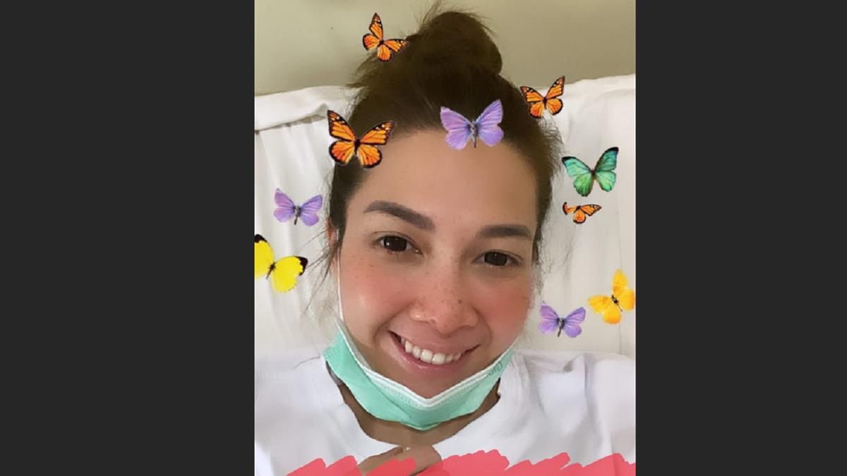 Andrea Dian Tersenyum di Ruang Isolasi Virus Corona : Aku Bisa Melewati ...