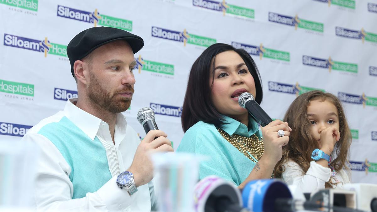 Melaney Ricardo Berharap Anak Mirip Tyson Lynch